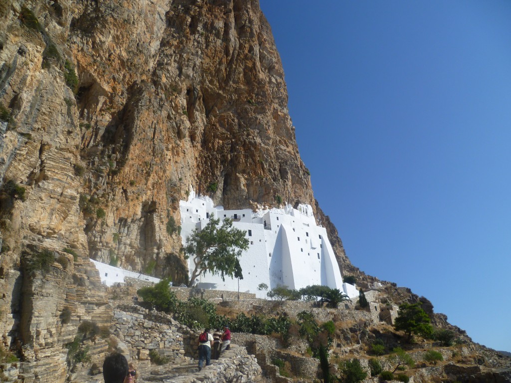 Voyager seule à Amorgos (Grèce) : guide et bons plans