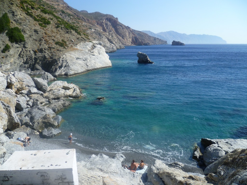 Voyager seule à Amorgos (Grèce) : guide et bons plans